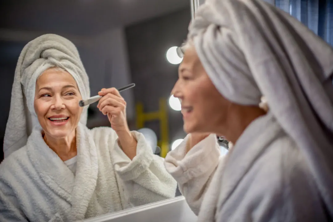5 Great Reasons to Find the Best Powder for Mature Skin if You’re Over ...